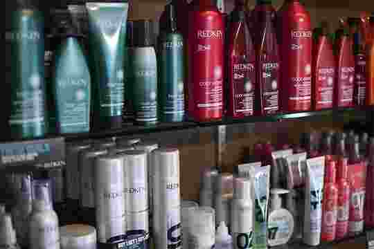 Salon Compact - Yvonne Hodgson Hair